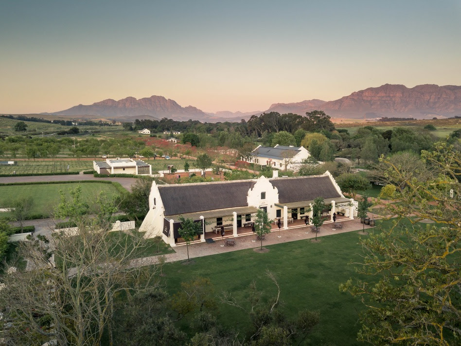 Spier Hotel - Smiles Travel And Tour